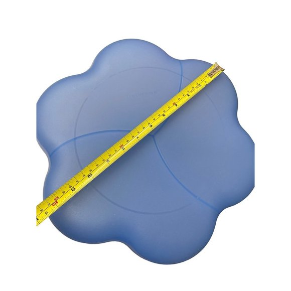 Tupperware | Kitchen | Tupperware Lidded Blue Flower Chip Salad Bowl ...